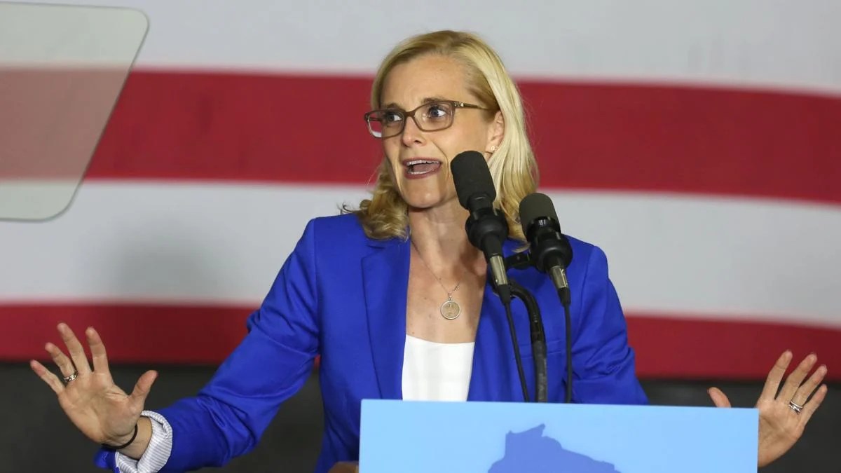 A Job For Godlewski – Yellow Stripes & Dead Armadillos